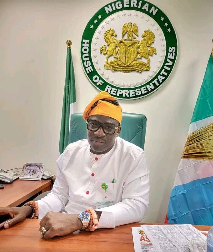 Nigeria's Parliament Calls for Emergency Measures as School Kidnappings ...